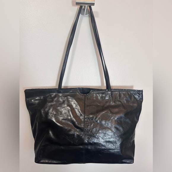 latico | Bags | Latico Carmen Leather Tote Bag Black Scalloped Edge ...